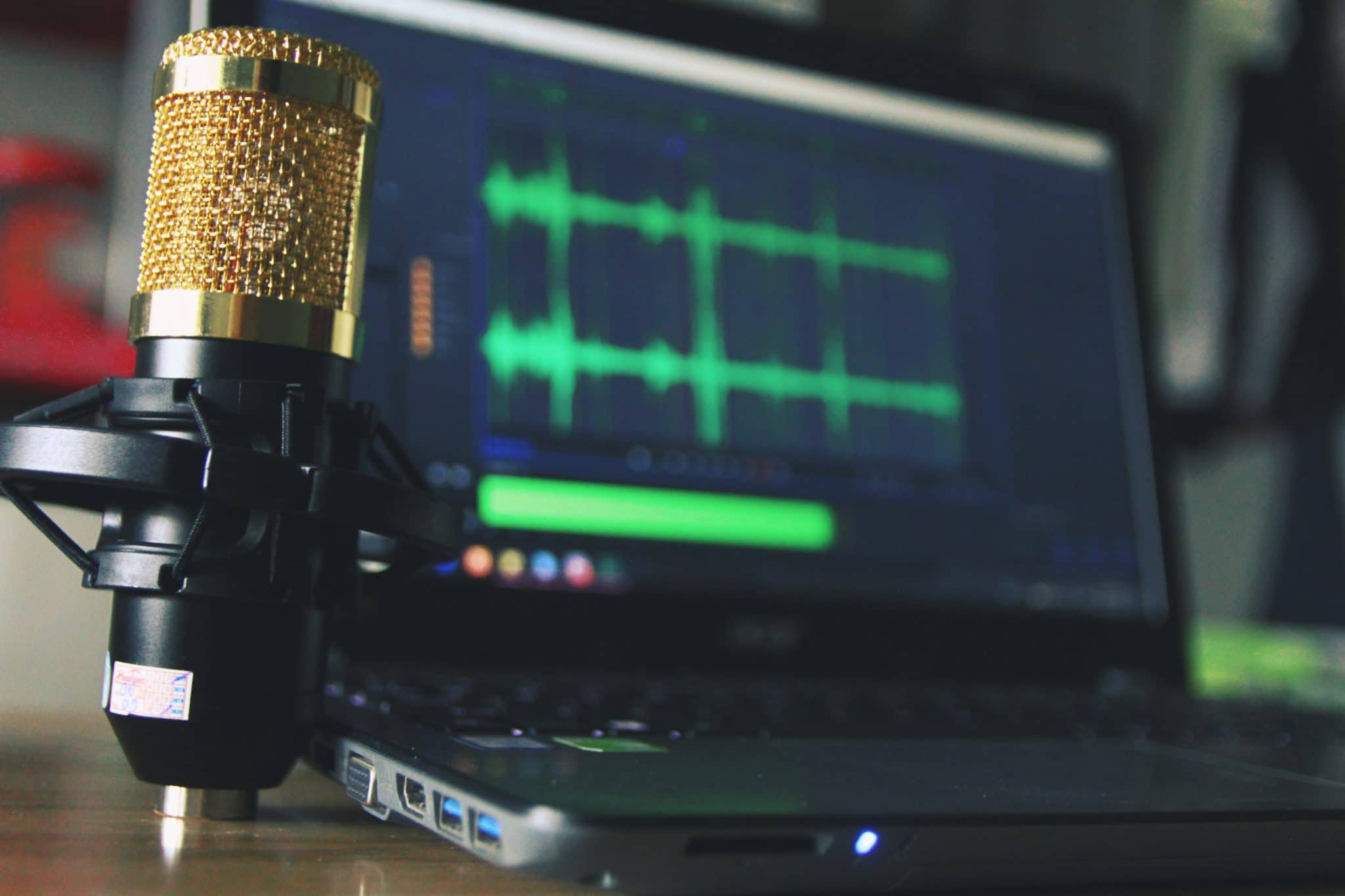 Best Vocal Mic under $300 reviews - iDesignSound