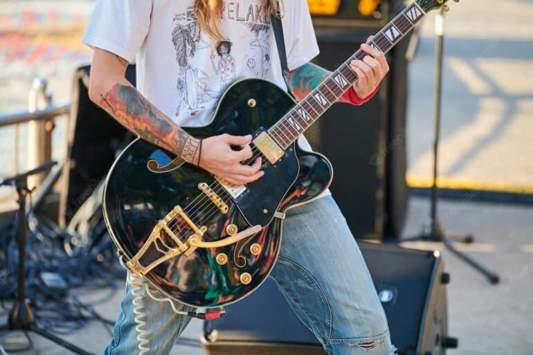 How to Sound Like Seattle Grunge Bands - Tips for Guitarists